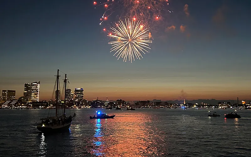 Boston Harbor New Year’s Eve Fireworks Cruise | Boston Sailing