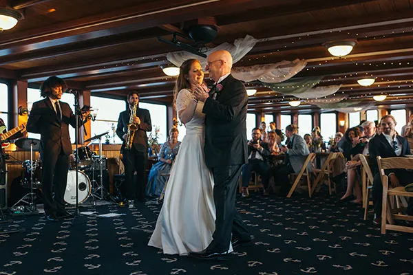 Boston Boat Wedding - Best Wedding Venue in Town | Boston Sailing