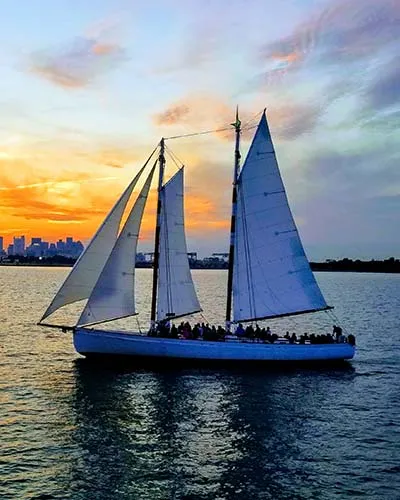 Private Boat Ride in Boston Harbor - Information & Rates | Boston Sailing