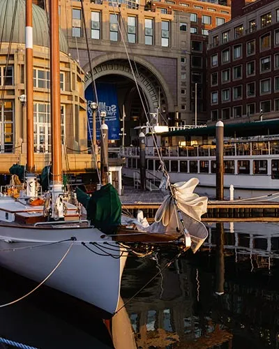 Team Building Activities in Boston | Boston Sailing